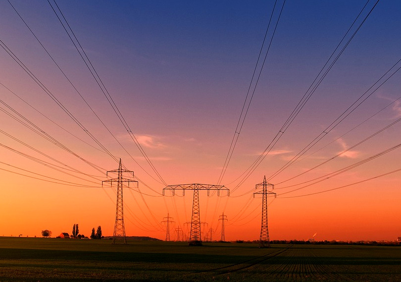 Estra rateizza (con Sace) le bollette luce e gas alle Pmi - T24