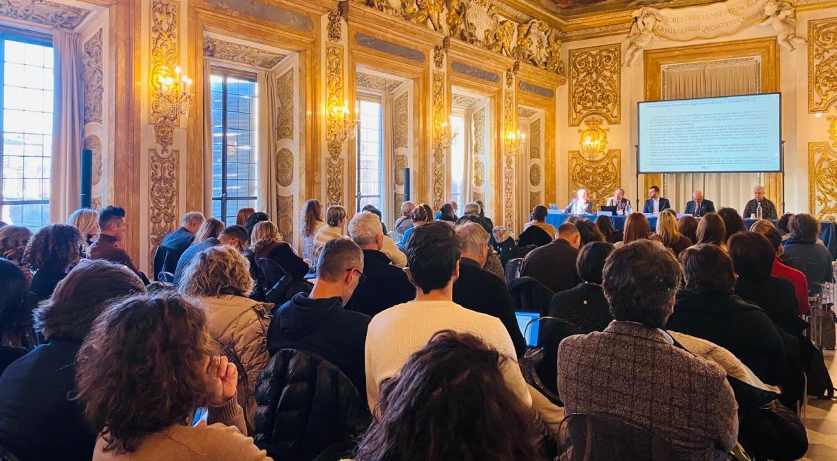 Comuni in allarme, "manovra di bilancio, tagli a investimenti e spesa ...